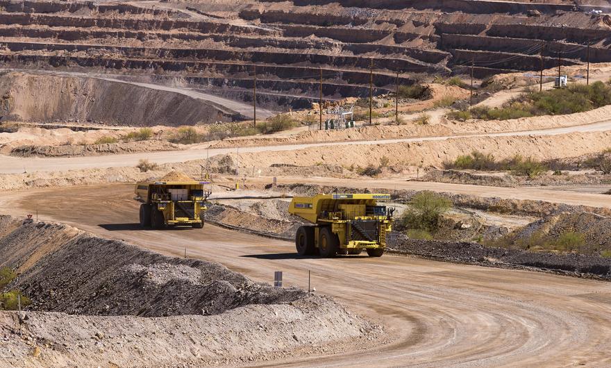 Komatsu’s people powered technology behind world-class mine standards ...