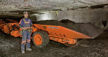 欢乐4FCT柔性输送列车|小松 - 博金宝