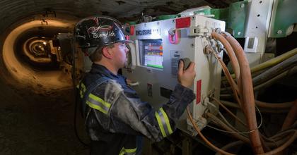 欢乐4FCT柔性输送列车|小松 - 博金宝