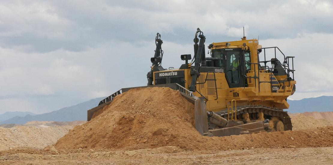 D375A-8 surface mining dozer | Komatsu