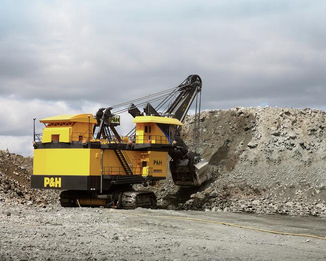 P&H 2800XPC Electric Rope Shovel | Komatsu
